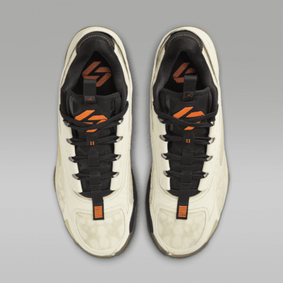 Luka 2 PF Basketball Shoes. Nike PH