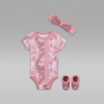 Lot de trois bodys Jordan New Wave Printed 3-Piece Box Set pour bébé ...