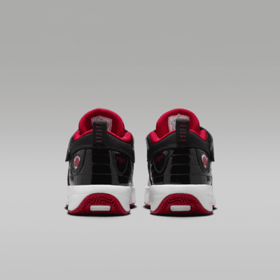 Jordan Max Aura 6 Younger Kids' Shoes. Nike ID