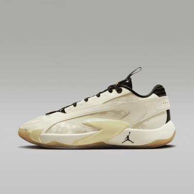 Luka 2 Basketball Shoes. Nike UK