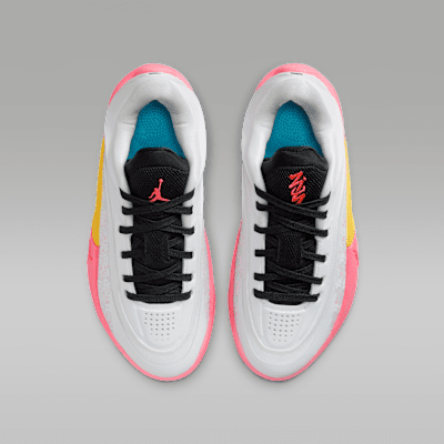 Zion 4 Older Kids' Basketball Shoes. Nike IN