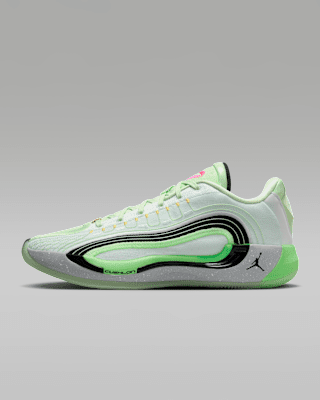 Luka 4 'Space Navigator' Basketball Shoes. Nike BG