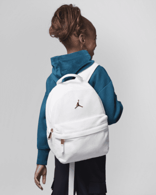 Jordan Mini Backpack Kids' Mini Backpack (10L). Nike DK