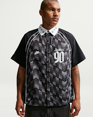 Nike SB Mad 90 系列 "Hypervenom" 男款 Nike SB Dri-FIT 保齡球短袖上衣。Nike TW
