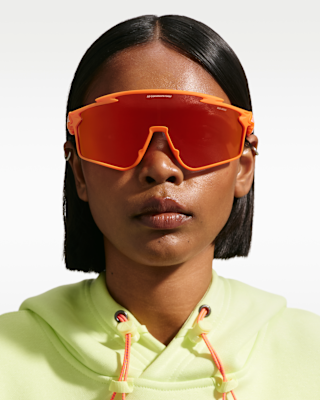 Lunettes de soleil Nike ACG Vista Vert. Nike FR