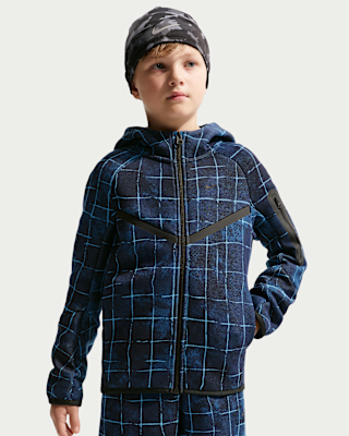 Nike Sportswear Tech Fleece Older Kids' (Boys') Full-Zip Hoodie. Nike DK