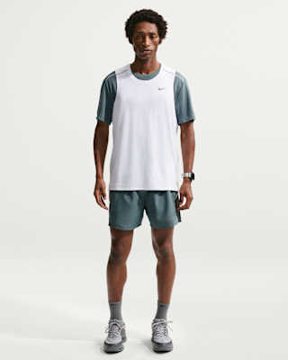 Nike Miler Men's Dri-FIT 2-in-1 12.5cm (approx.) Running Shorts. Nike DK