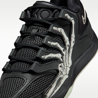 KD18 "Slim Reaper" Basketball Shoes. Nike IE