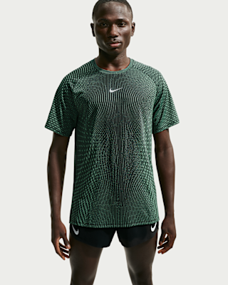 Nike Stride Men's Aero-FIT Short-Sleeve Running Top. Nike UK