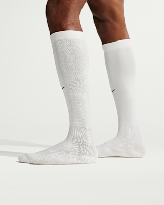 Australia VaporFast Away Nike Dri-FIT ADV Football Knee-High Socks. Nike AU