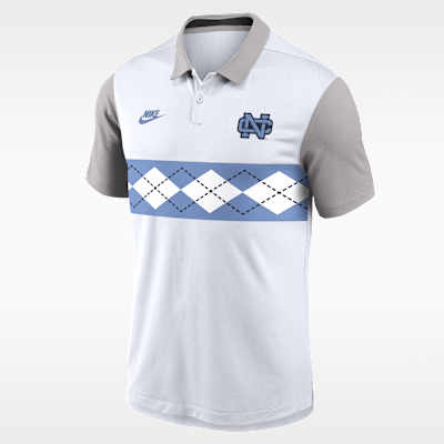 Polo universitario Nike Dri-FIT para hombre North Carolina Athletic ...