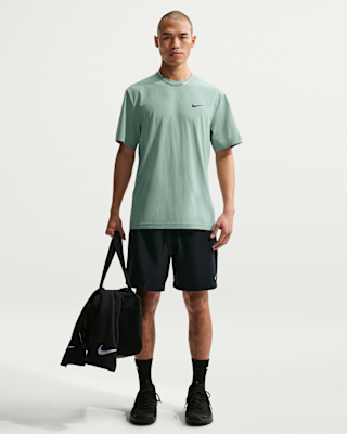 Nike Form 男款 Dri-FIT 7" 多功能短褲。Nike TW