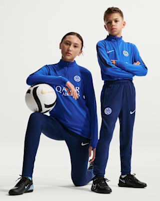 Inter Milan Strike Older Kids' Nike Dri-FIT Football Knit Pants. Nike NL