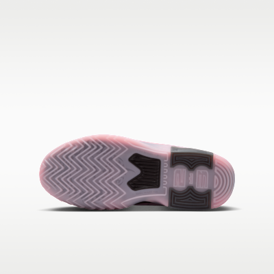 LeBron Witness 9 Older Kids' Basketball Shoes. Nike SK