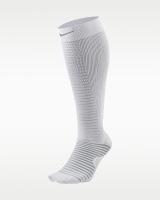 does nike make compression socks