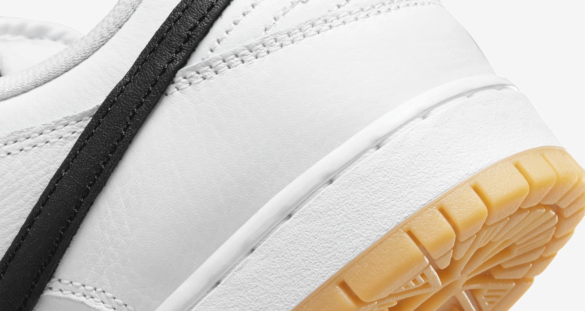 Nike SB Dunk Low 'White and Gum Light Brown' (CD2563-101) Release Date ...
