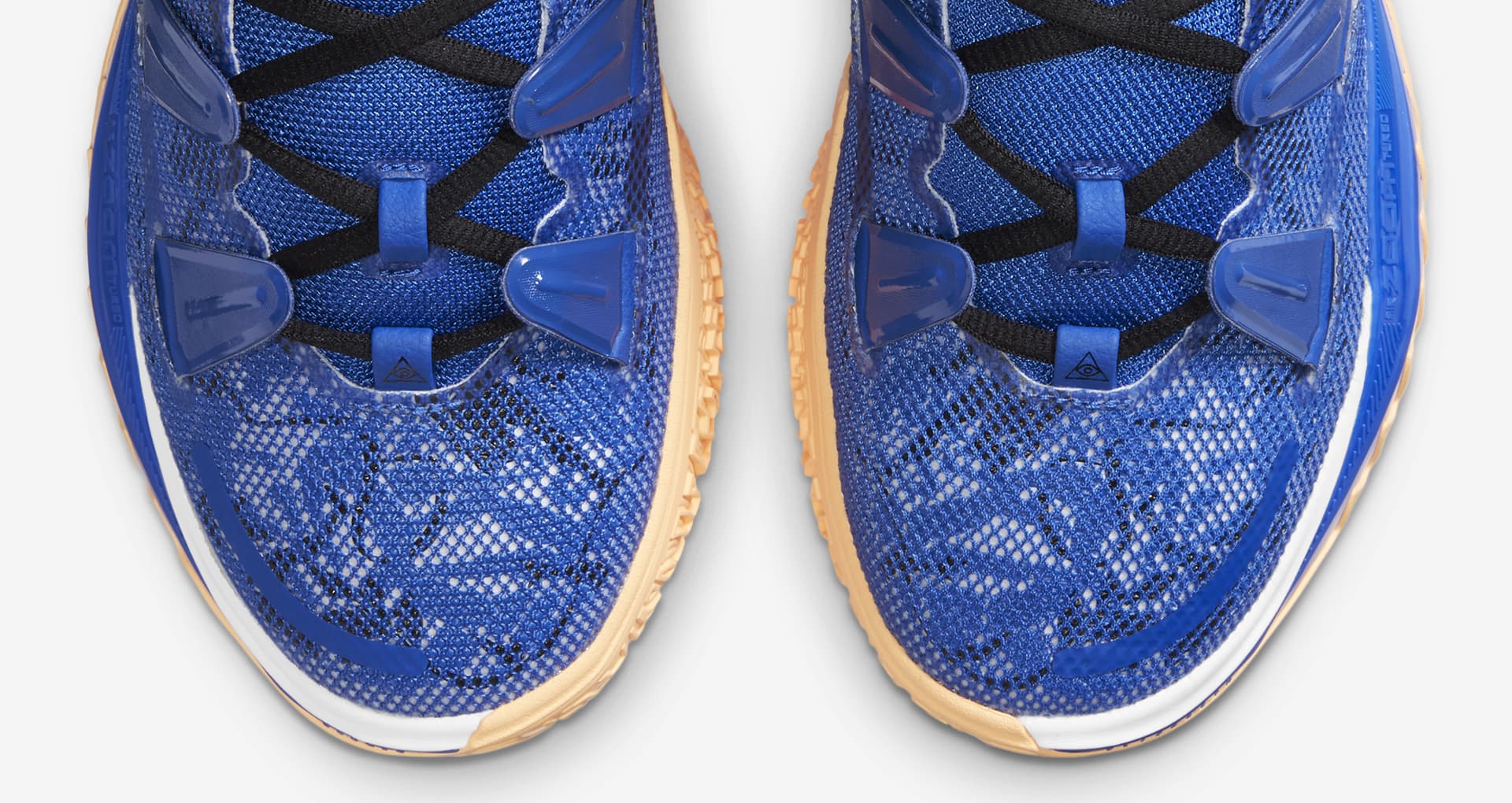 วันเปิดตัว Kyrie 7 “Sisterhood”. Nike SNKRS TH