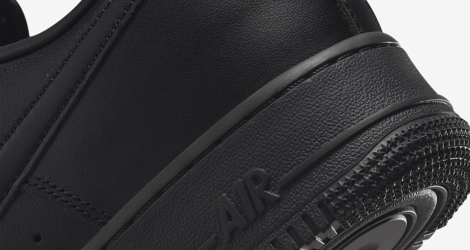 Date de sortie de la Air Force 1 '07 « Fresh » (DM0211-001). Nike SNKRS FR