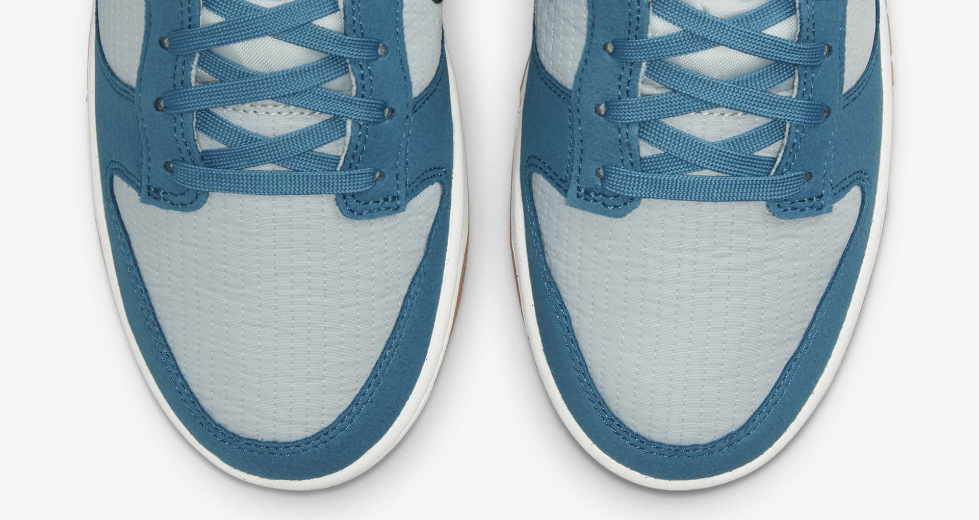 Dunk Low 'Next Nature Rift Blue' (DD3358-400) Release Date. Nike SNKRS ID