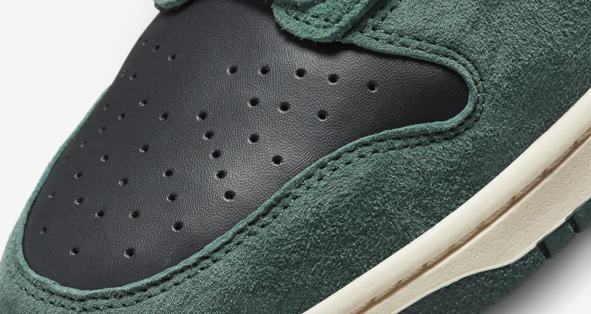 Fecha de lanzamiento del Dunk High "Faded Spruce" (DQ7679-002). Nike ...