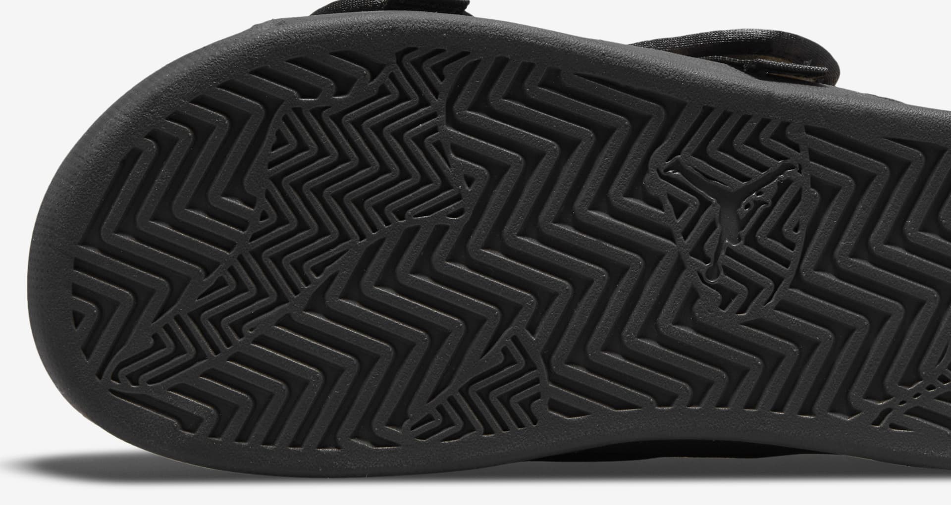 Jordan LS Slide x SoleFly 'Black and Sport Red' (DO1872-001) Release ...