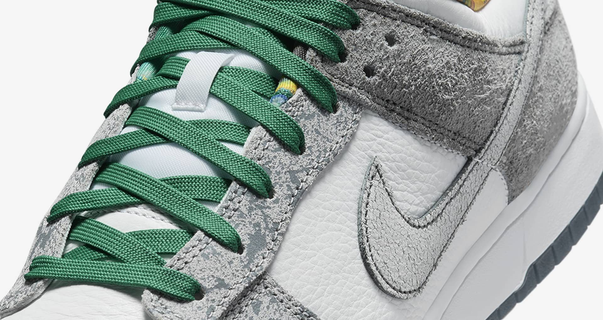 Dunk Low 'Philly' (HF4840-068) Release Date. Nike SNKRS