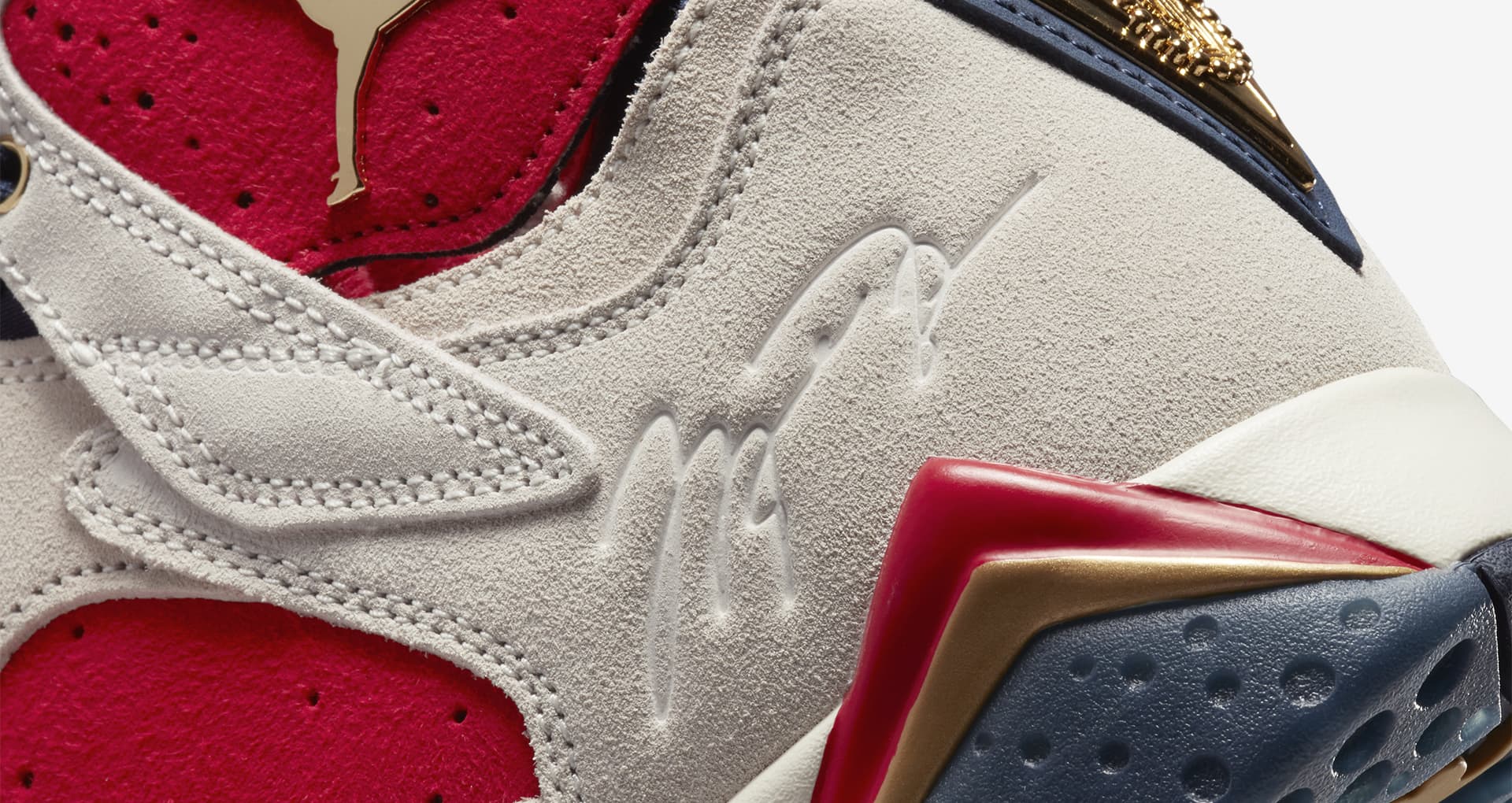 Fecha de lanzamiento de los Air Jordan 7 x Trophy Room 'True Red and ...
