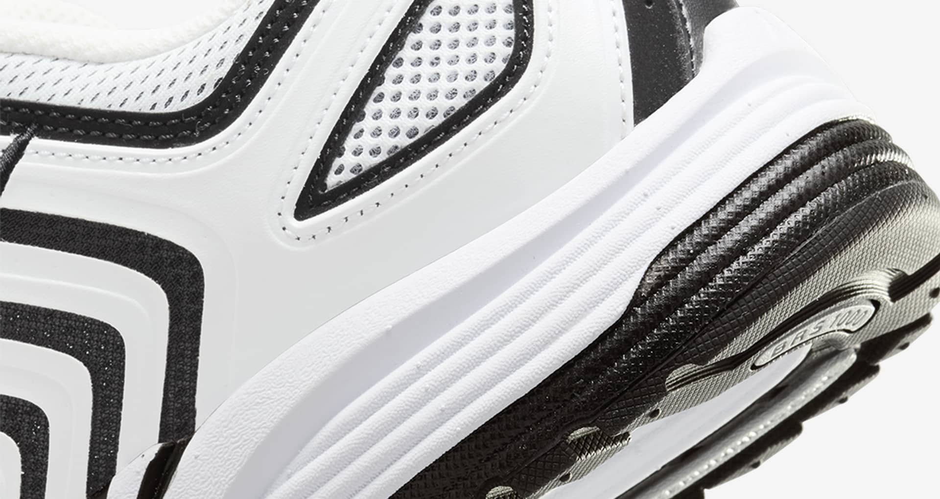 Air Peg 2K5 'White and Black' (FJ1909-100) release date. Nike SNKRS PH