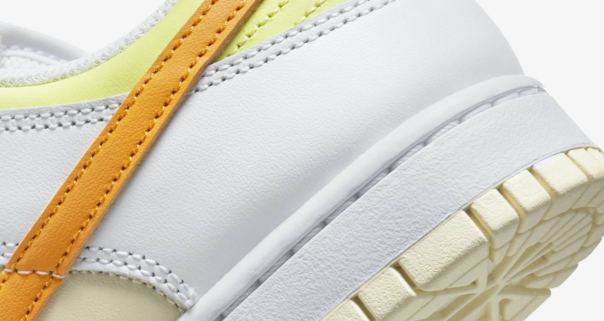 Women's Dunk Low 'Spring Mix' (FJ4742-100) Release Date. Nike SNKRS MY