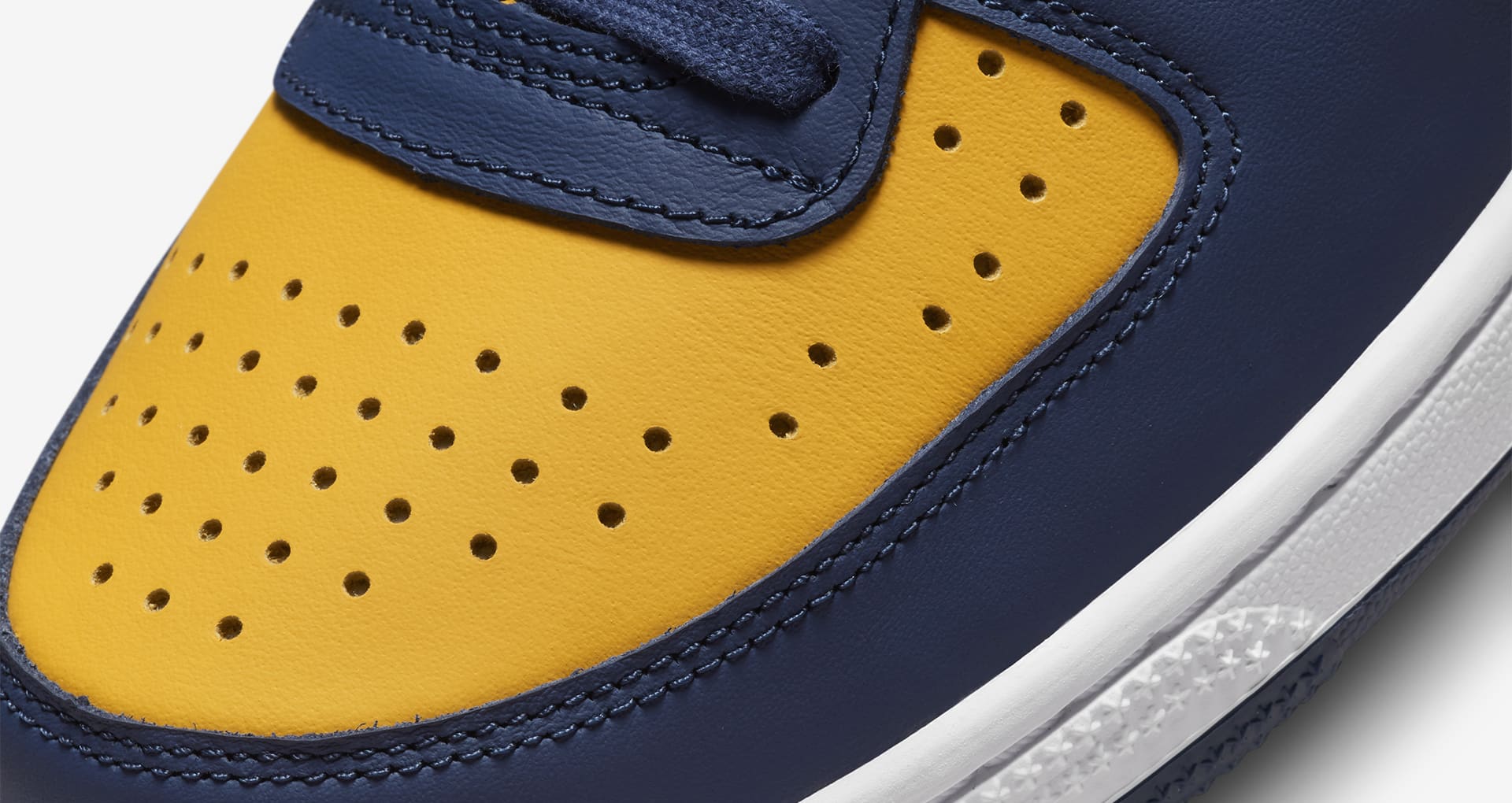 Fecha de lanzamiento del Terminator Low "University Gold and Navy ...