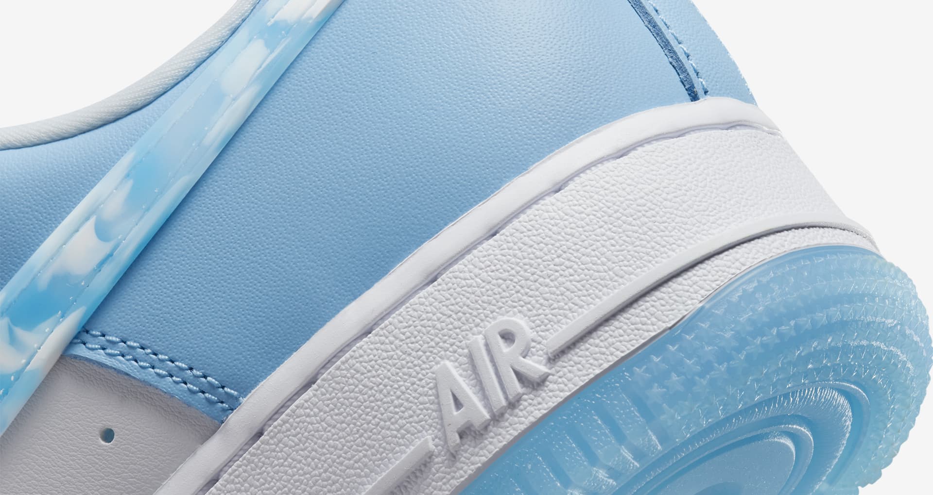 Women's Air Force 1 '07 LX 'Celestine Blue' (DX2937-100) Release Date ...