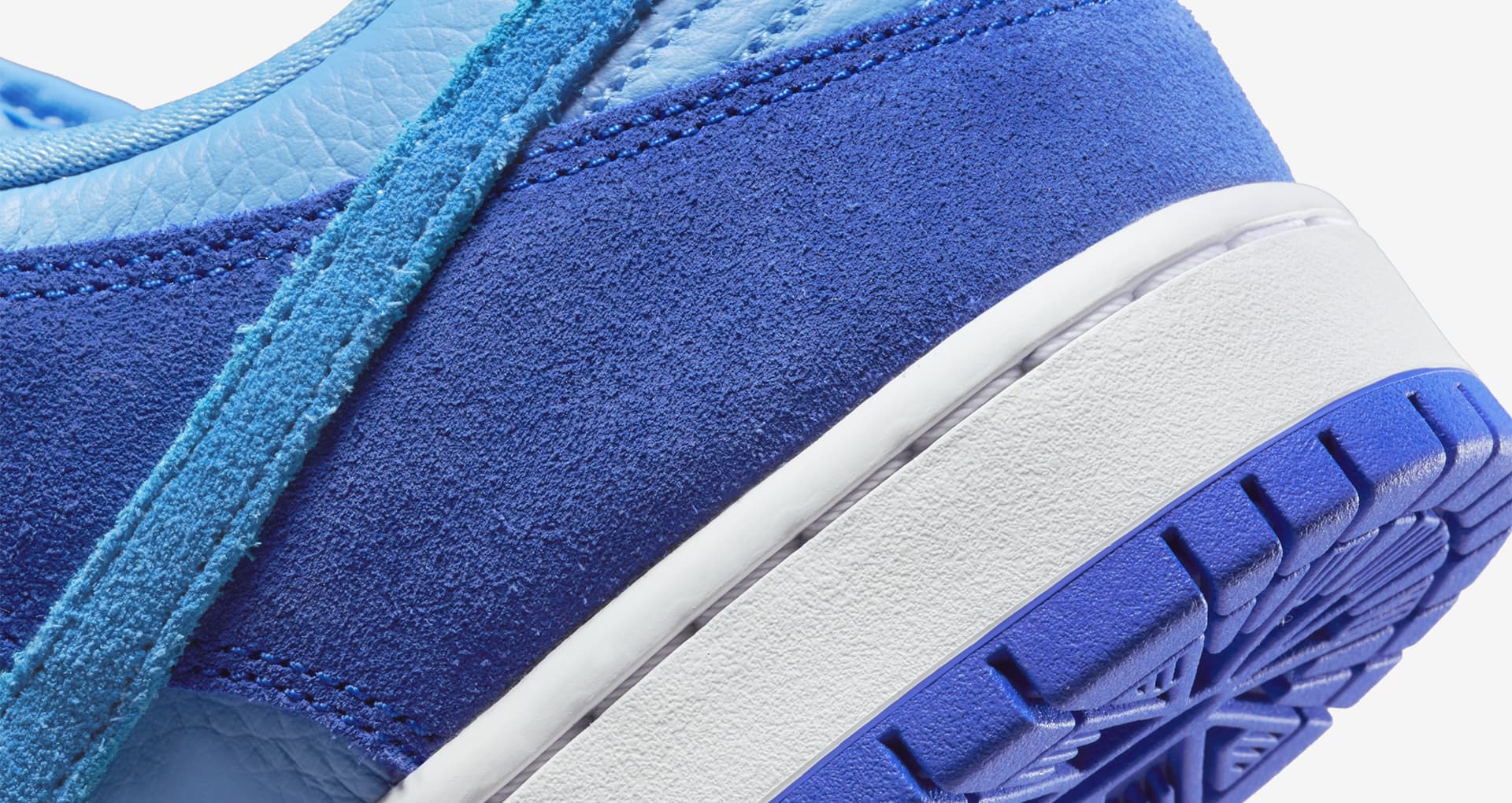 SB Dunk Low 'Blue Raspberry' (DM0807-400) Release Date. Nike SNKRS IN