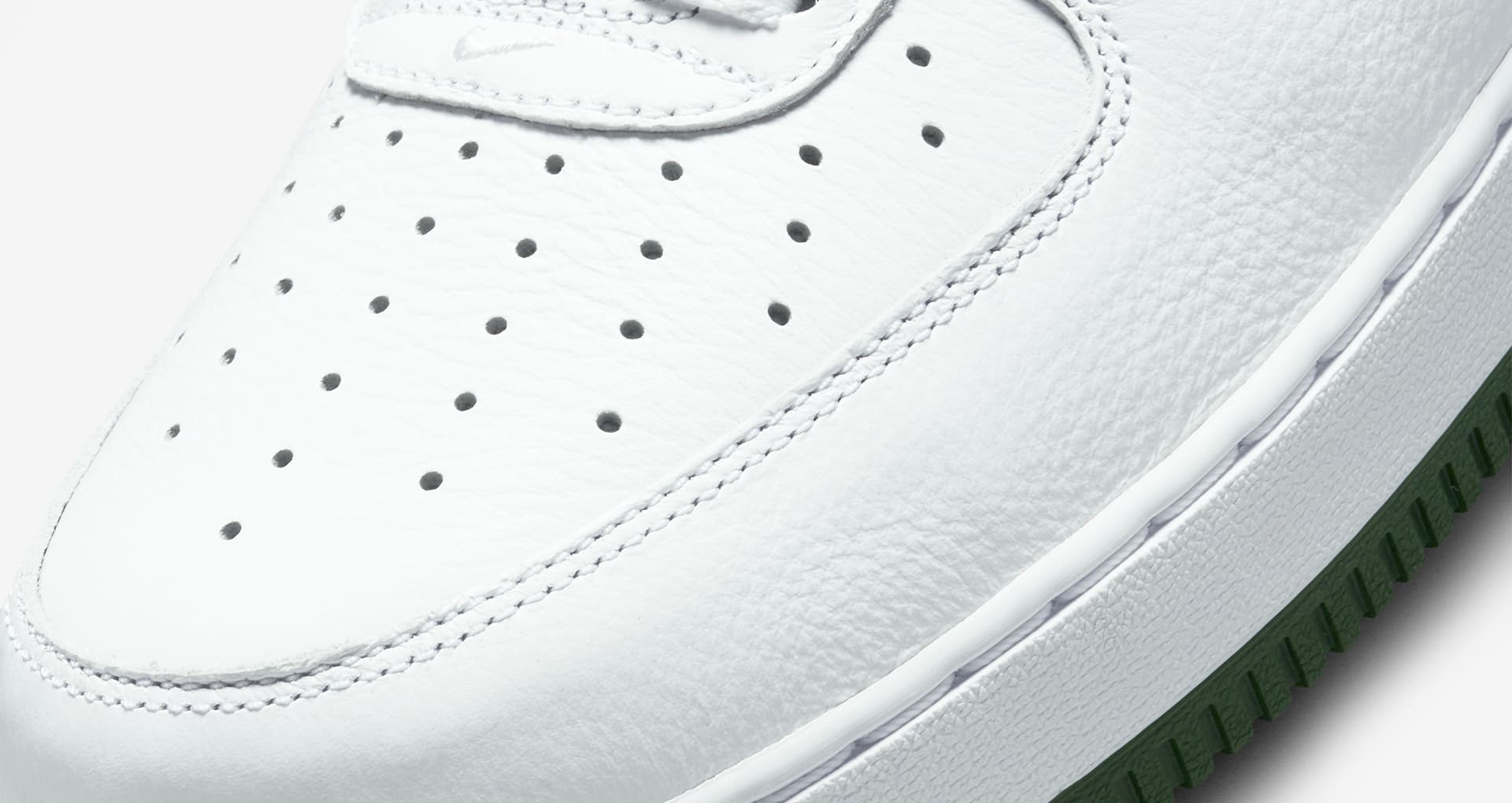 Air Force 1 Low 'True White and Deep Forest' (FB9128-100). Nike SNKRS BE