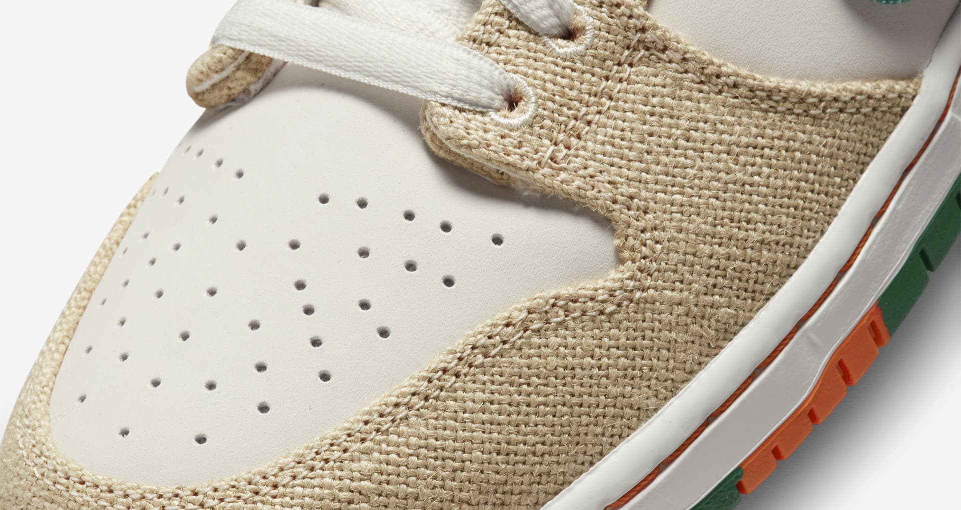 Nike SB Dunk Low x Jarritos® 'Phantom and Malachite' (FD0860-001 ...