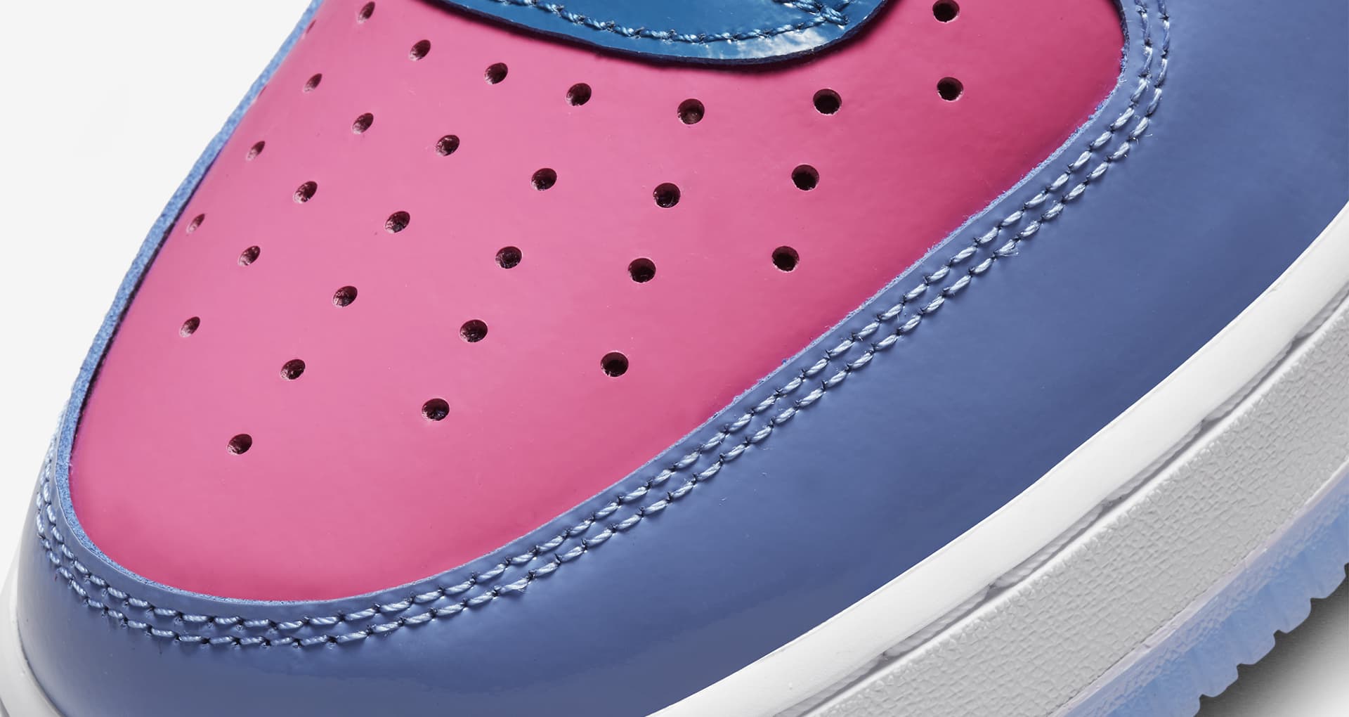 Air Force 1 x UNDEFEATED 'Multicolor' (DV5255-400). Nike SNKRS IE