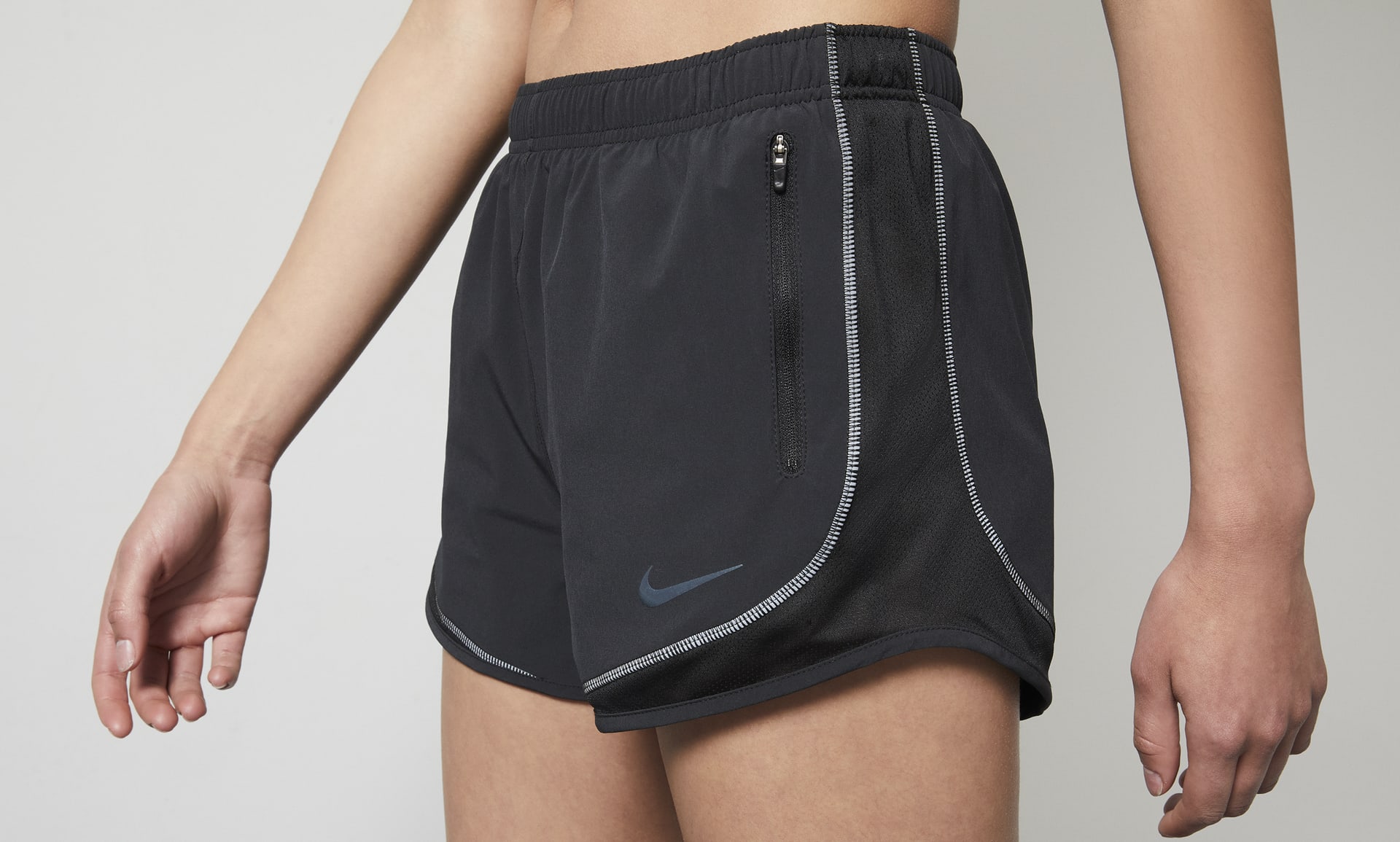 Nike Dri-FIT Run Division Tempo Luxe Women's Running Shorts. Nike DK