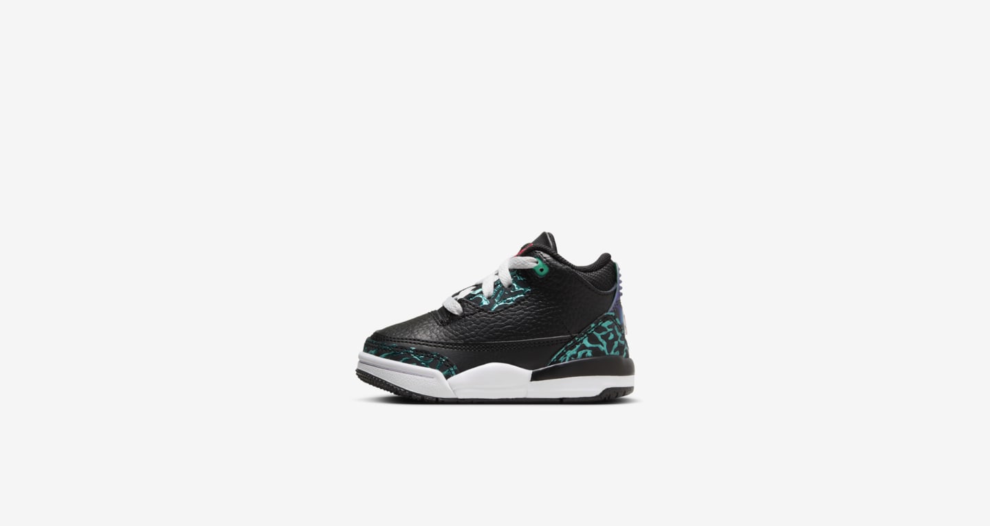 Air Jordan 3 'Black and Hyper Jade' (FV5437-001) release date. Nike SNKRS