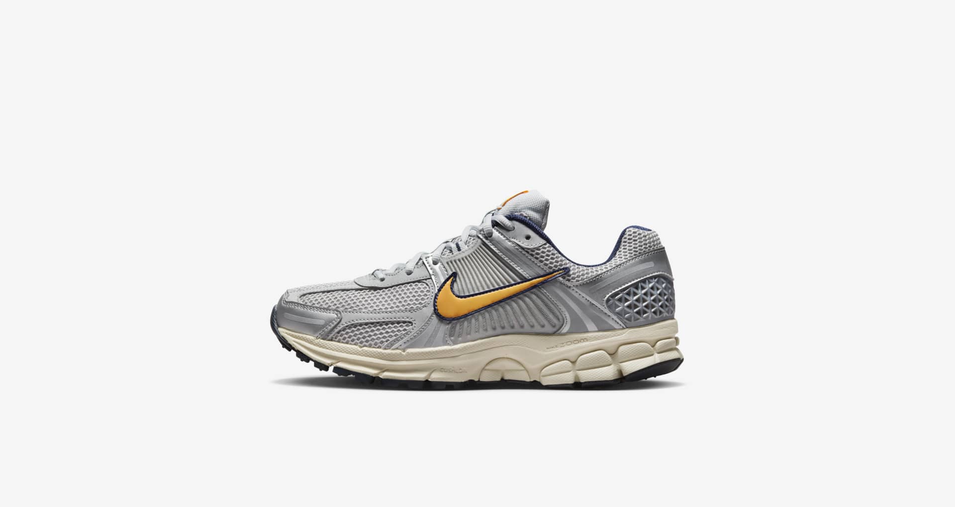Zoom Vomero 5 'Pure Platinum and Laser Orange' (FJ4151-001) Release ...