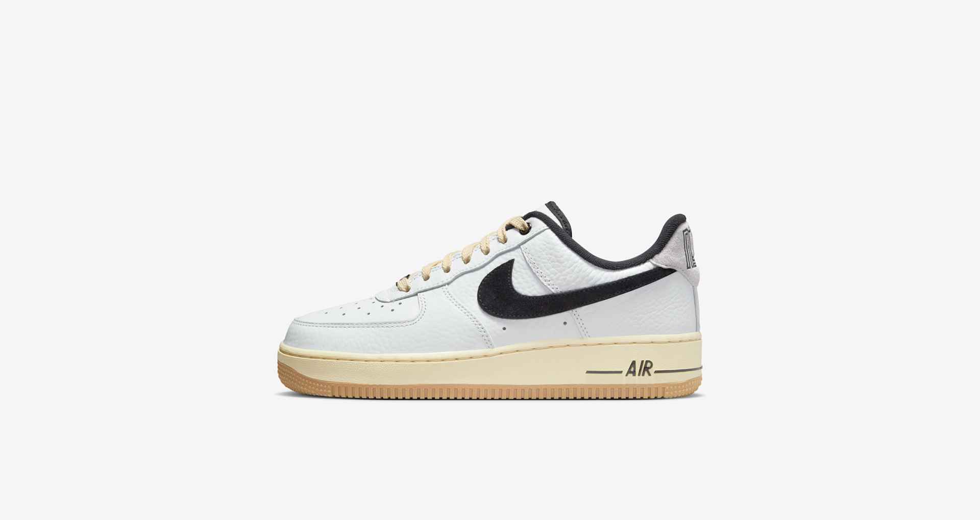 Women's Air Force 1 '07 'Black and Summit White' (DR0148-101) Release ...