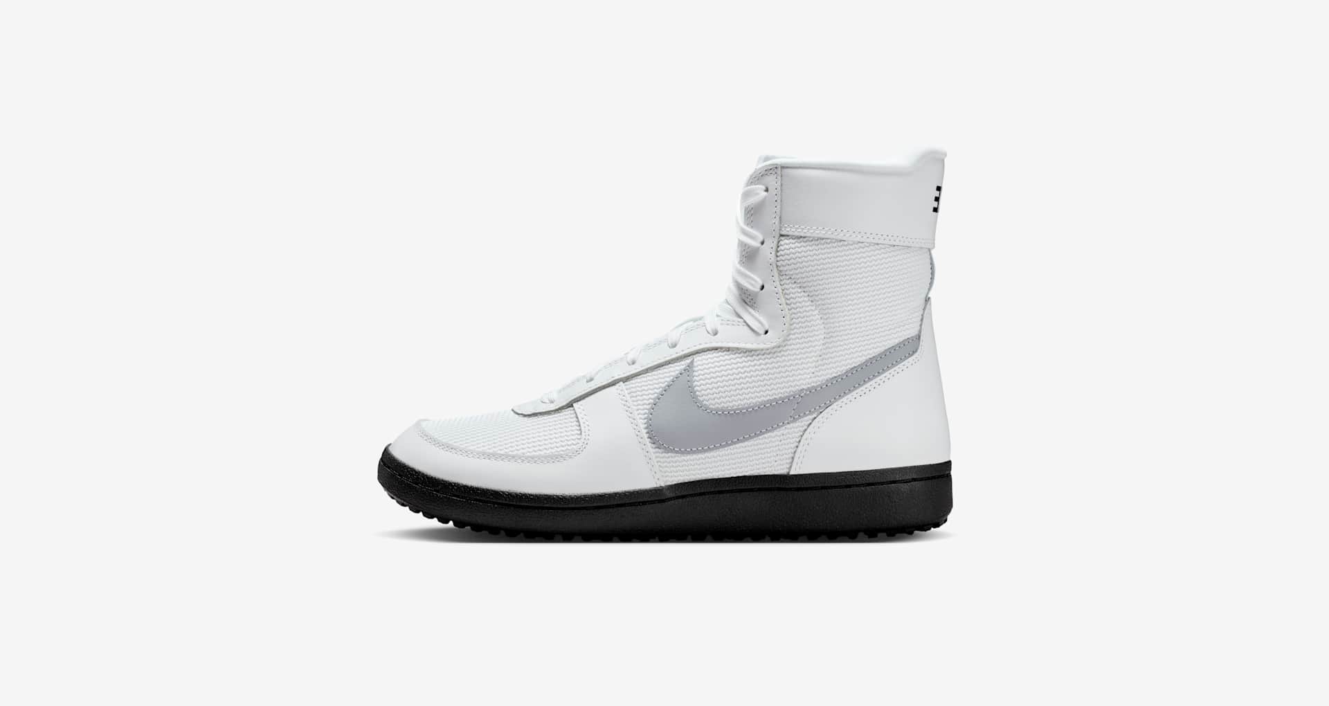 Women's Field General High x Stranger Things 'White and Black' (IM3875 ...