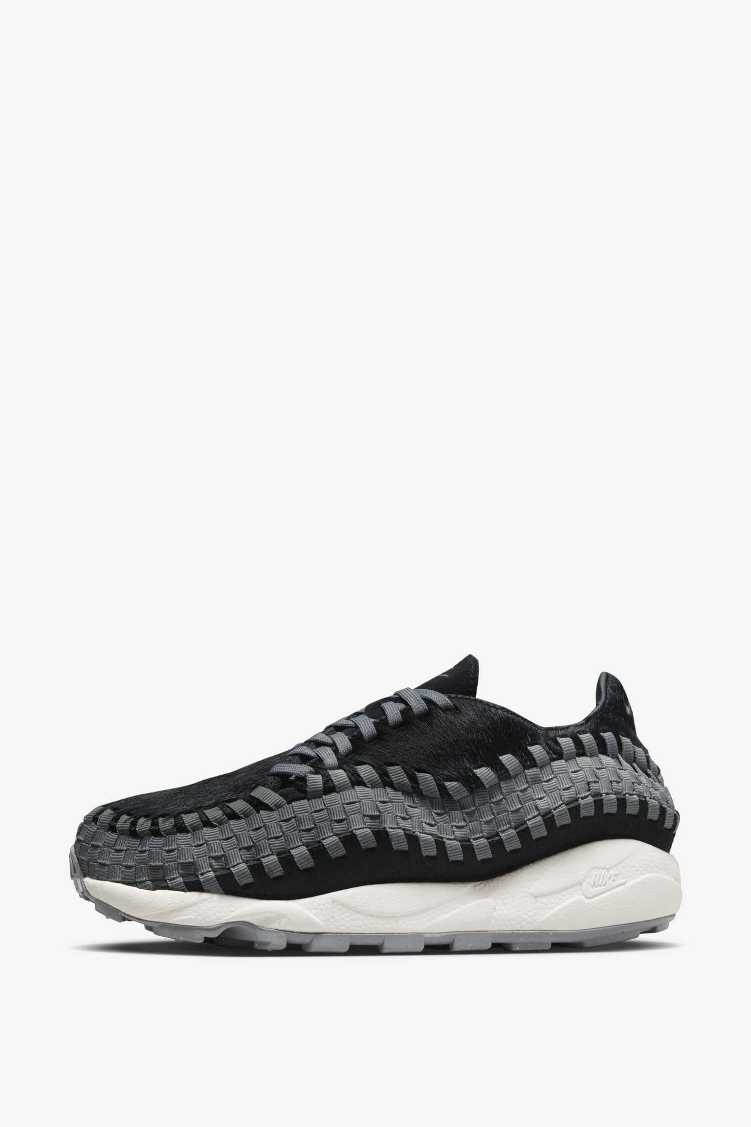 air-footscape-woven-black-and- air-footscape-woven-black-and-