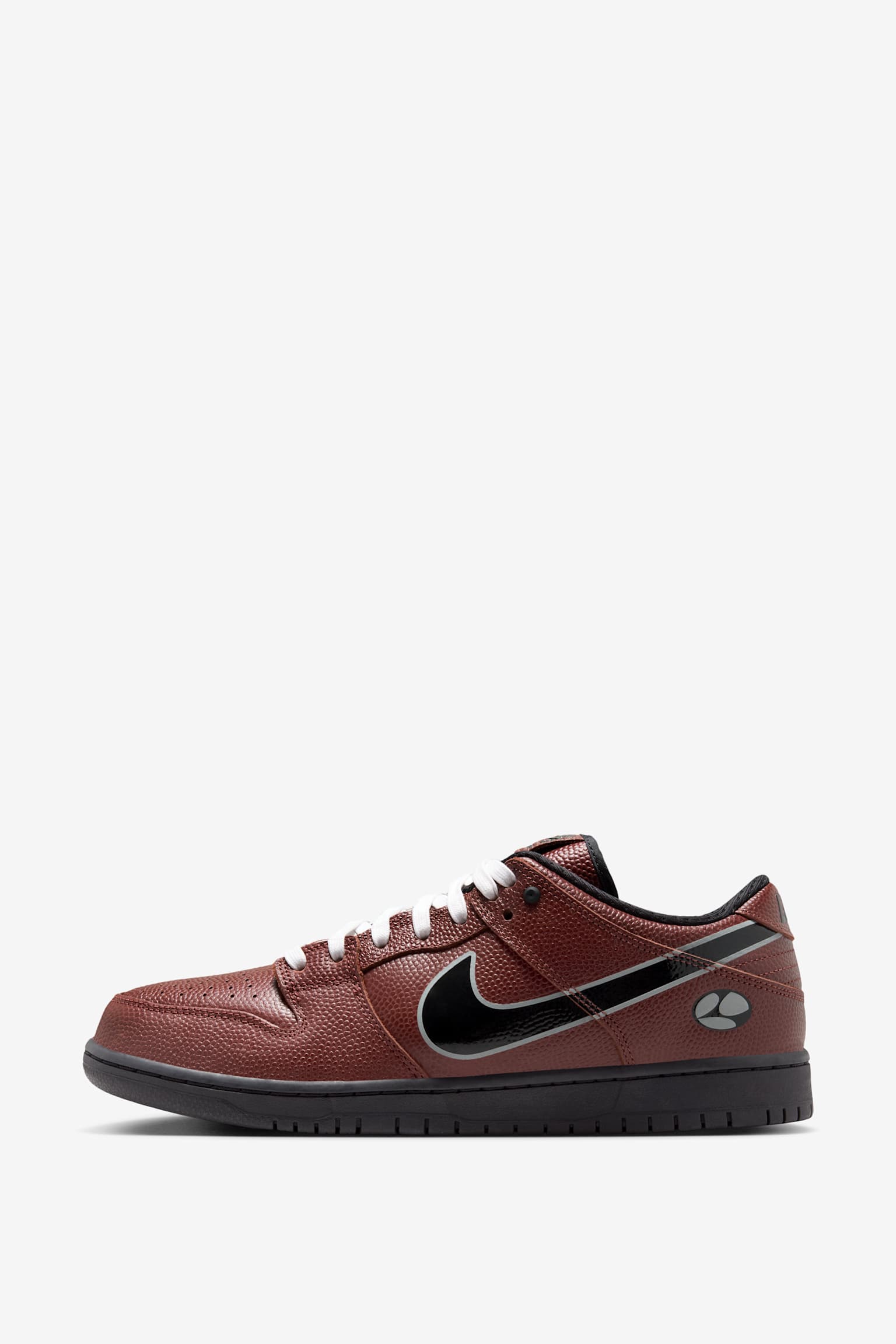 【NIKE公式】ナイキ SB ダンク LOW プロ x Limosine Skateboards 'Brown and Black ...