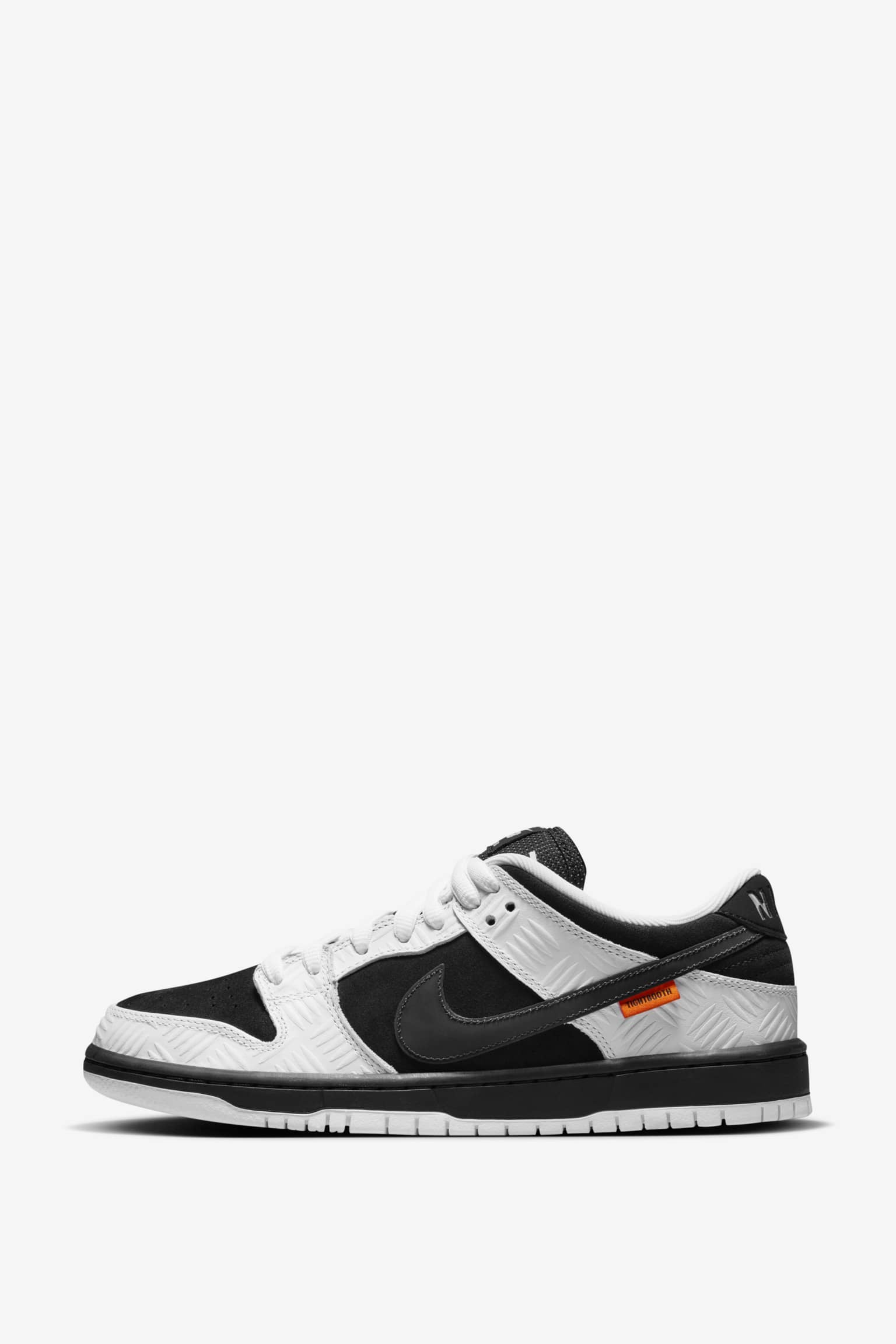 Nike SB x TIGHTBOOTH®︎ Dunk Low Pro 'Black and White' (FD2629-100 ...
