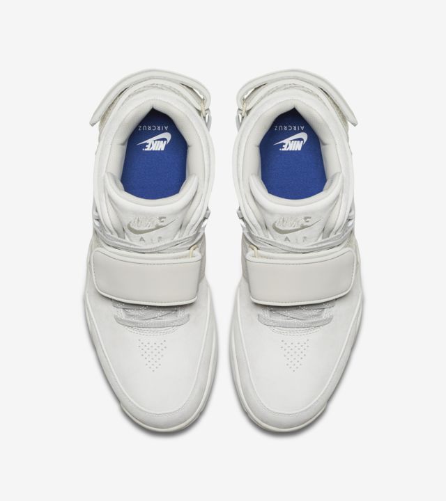 Nike Air Trainer V. Cruz 'Light Bone'. Release date. Nike SNKRS US