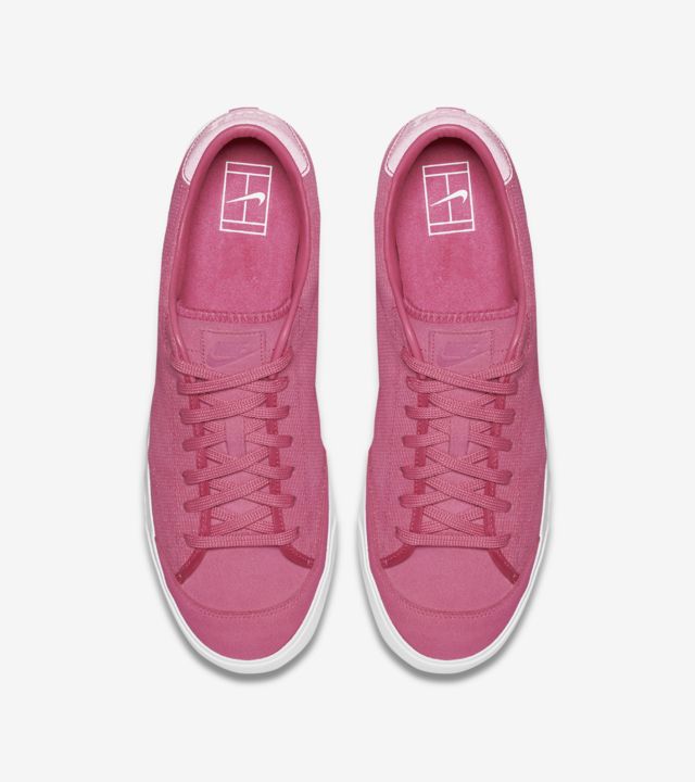 NikeCourt All Court 2 Low 'Vivid Pink'. Nike SNKRS