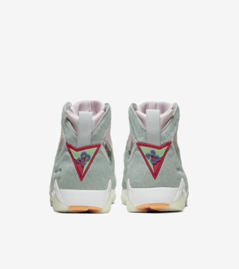 Air Jordan 7 'Neutral Grey' 發售日期. Nike SNKRS