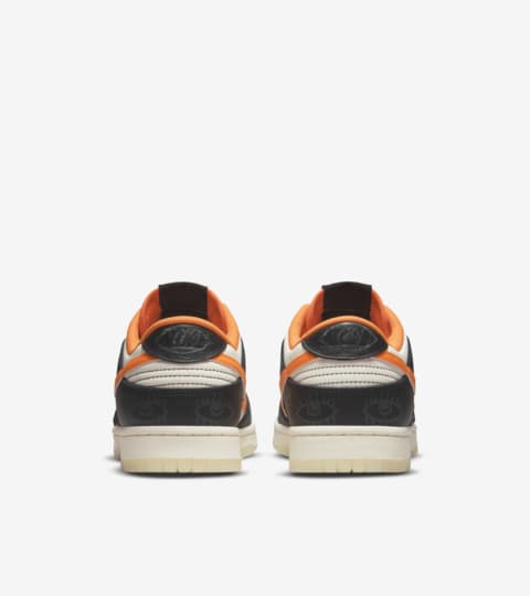 Dunk Low 'Halloween' (DD3357-100) Release Date. Nike SNKRS