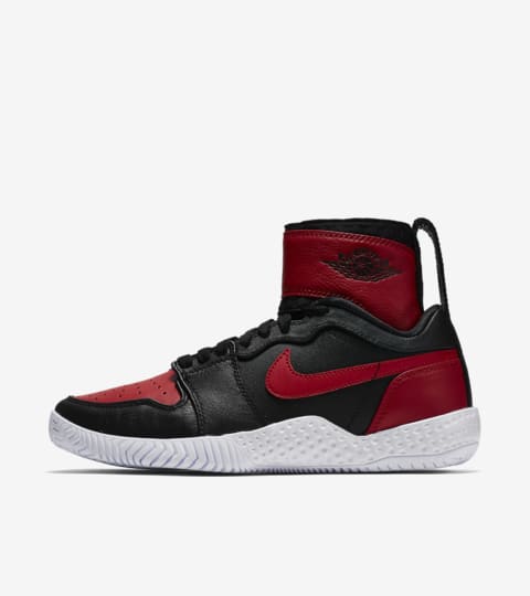 Women's NikeCourt Flare AJ1 'Black & Varsity Red'. Nike SNKRS
