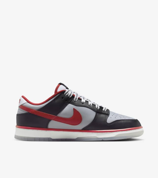 Dunk Low 'Clark Atlanta University' (DR6189-001) Release Date. Nike SNKRS