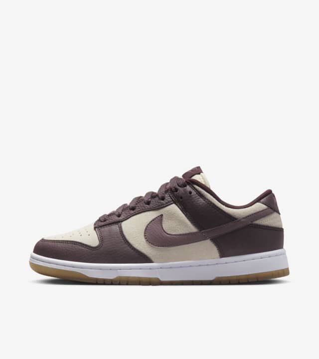 Women's Dunk Low 'Plum Eclipse' (FJ4734-100) Release Date. Nike SNKRS HU